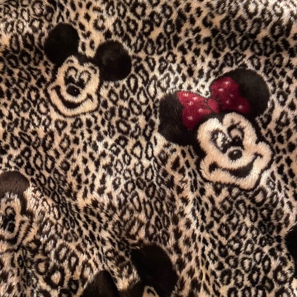 Disney | Jackets & Coats | Vintage Mickey And Minnie Mouse Faux Fur ...